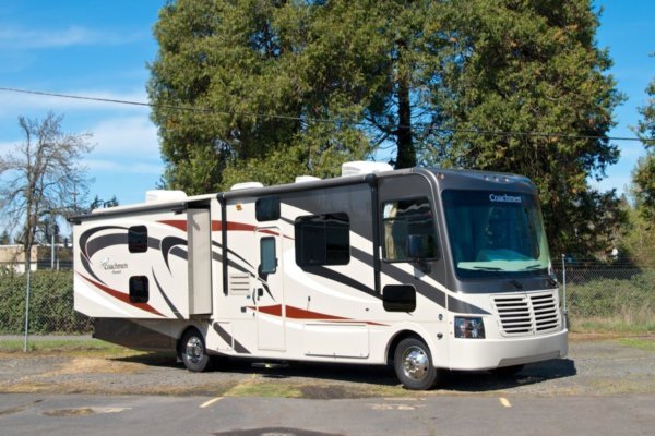 Rent a Luxury RV for Your Next Vacation | Luxury RV Rental | TurnKey RV